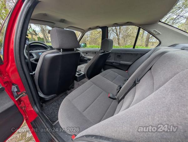 Sarkans BMW 3 Series 1992 Tallina, ar dzinēja tilpumu 0.00 L un nobraukumu 135 tūkst. km par 4400 €, foto 10 vietnē AUTOMOTO.COM.LV