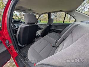 Sarkans BMW 3 Series 1992 Tallina, ar dzinēja tilpumu 0.00 L un nobraukumu 135 tūkst. km par 4400 €, foto 11 vietnē AUTOMOTO.COM.LV