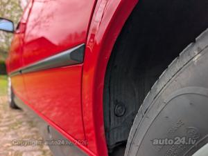 Sarkans BMW 3 Series 1992 Tallina, ar dzinēja tilpumu 0.00 L un nobraukumu 135 tūkst. km par 4400 €, foto 20 vietnē AUTOMOTO.COM.LV