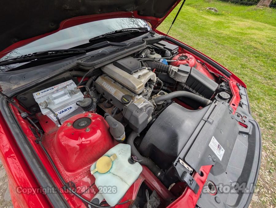 Sarkans BMW 3 Series 1992 Tallina, ar dzinēja tilpumu 0.00 L un nobraukumu 135 tūkst. km par 4400 €, foto 24 vietnē AUTOMOTO.COM.LV