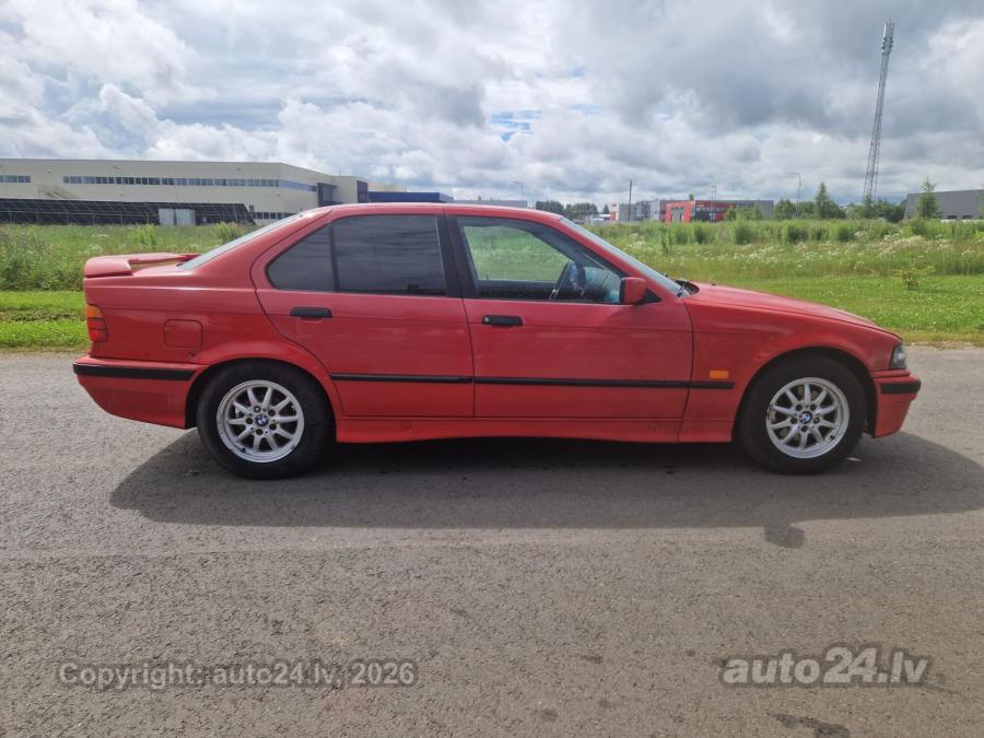 Красный БМВ 3 Серия 1992 в Тарту, объемом двигателя 1.80 л и пробегом 0 тыс. км за 2990 €, фото 6 на AUTOMOTO.COM.LV