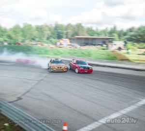 Sarkans BMW 3 Series 1998 Tallina, ar dzinēja tilpumu 2.80 L un nobraukumu 230 tūkst. km par 3200 €, foto 4 vietnē AUTOMOTO.COM.LV