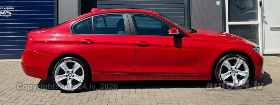 Red BMW 3 Series 2012 in Tartu, with an engine capacity of 2.00 L and mileage of 190 thousand km for 11990 €, photo 3 on AUTOMOTO.COM.LV