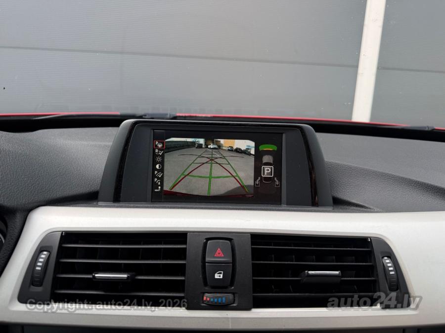 Sarkans BMW 3 Series 2014 Tallina, ar dzinēja tilpumu 2.00 L un nobraukumu 261 tūkst. km par 9990 €, foto 19 vietnē AUTOMOTO.COM.LV