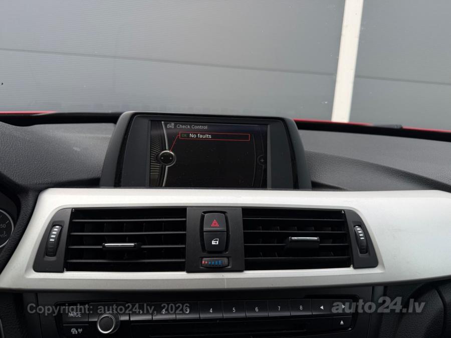 Sarkans BMW 3 Series 2014 Tallina, ar dzinēja tilpumu 2.00 L un nobraukumu 261 tūkst. km par 9990 €, foto 21 vietnē AUTOMOTO.COM.LV