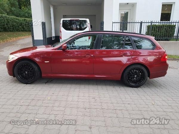 Red BMW 3 Series 2011 in Tartu, with an engine capacity of 2.00 L and mileage of 239 thousand km for 6300 €, photo 5 on AUTOMOTO.COM.LV