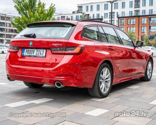 Sarkans BMW 3 Series 2022 Tallina, ar dzinēja tilpumu 2.00 L un nobraukumu 117 tūkst. km par 26990 €, foto 7 vietnē AUTOMOTO.COM.LV