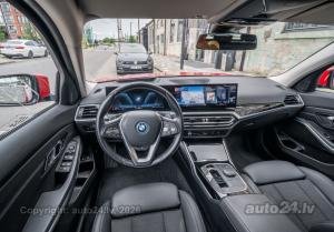 Sarkans BMW 3 Series 2022 Tallina, ar dzinēja tilpumu 2.00 L un nobraukumu 117 tūkst. km par 26990 €, foto 15 vietnē AUTOMOTO.COM.LV