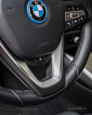Sarkans BMW 3 Series 2022 Tallina, ar dzinēja tilpumu 2.00 L un nobraukumu 117 tūkst. km par 26990 €, foto 19 vietnē AUTOMOTO.COM.LV