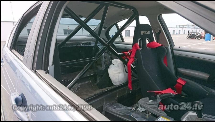 BMW 3 Series 1998 in Tallinn, with an engine capacity of 2.80 L and mileage of 276 thousand km for 4500 €, photo 11 on AUTOMOTO.COM.LV