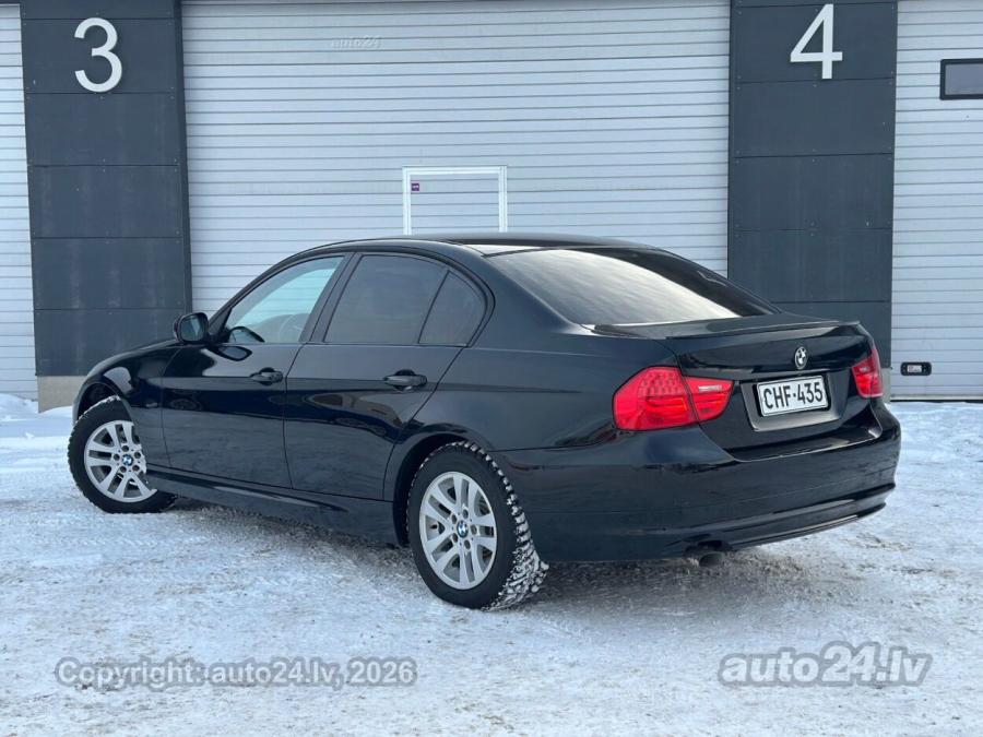 BMW 3 Series 2010 Tallina, ar dzinēja tilpumu 2.00 L un nobraukumu 278 tūkst. km par 5200 €, foto 12 vietnē AUTOMOTO.COM.LV