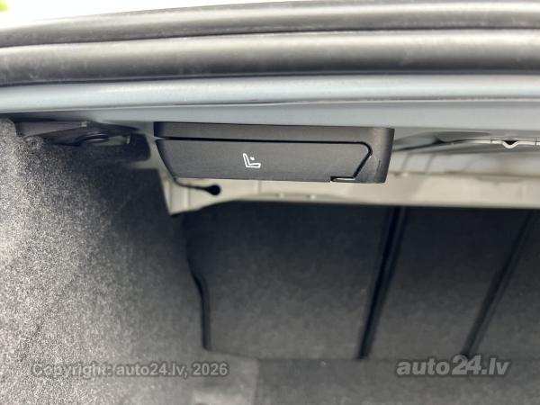 BMW 3 Series 2013 Tallina, ar dzinēja tilpumu 2.00 L un nobraukumu 129 tūkst. km par 10800 €, foto 10 vietnē AUTOMOTO.COM.LV