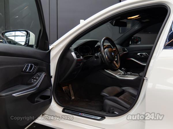BMW 3 Series 2019 in Tallinn, with an engine capacity of 2.00 L and mileage of 128 thousand km for 26900 €, photo 5 on AUTOMOTO.COM.LV