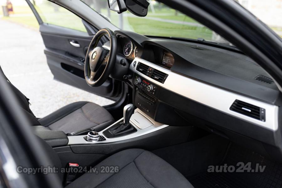BMW 3 Series 2009 Tallina, ar dzinēja tilpumu 2.00 L un nobraukumu 379 tūkst. km par 3999 €, foto 11 vietnē AUTOMOTO.COM.LV