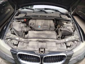 BMW 3 Series 2011 Tallina, ar dzinēja tilpumu 2.00 L un nobraukumu 305 tūkst. km par 6400 €, foto 18 vietnē AUTOMOTO.COM.LV