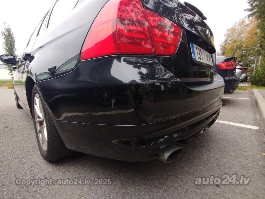BMW 3 Series 2011 Tallina, ar dzinēja tilpumu 2.00 L un nobraukumu 305 tūkst. km par 6400 €, foto 22 vietnē AUTOMOTO.COM.LV