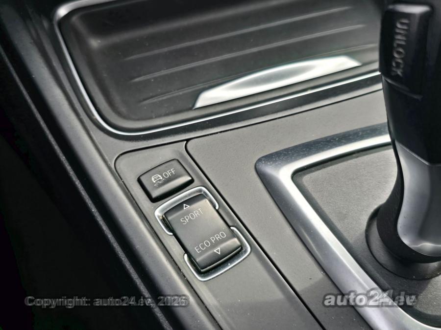 BMW 3 Series 2013 Tallina, ar dzinēja tilpumu 2.00 L un nobraukumu 350 tūkst. km par 7777 €, foto 19 vietnē AUTOMOTO.COM.LV