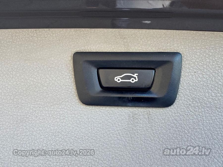 BMW 3 Series 2013 Tallina, ar dzinēja tilpumu 3.00 L un nobraukumu 299 tūkst. km par 6999 €, foto 11 vietnē AUTOMOTO.COM.LV