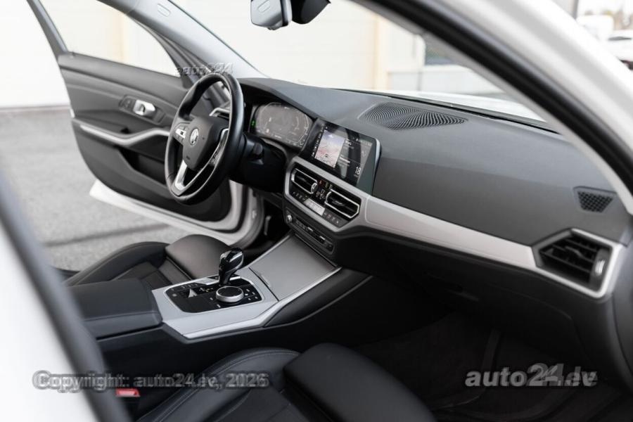 BMW 3 Series 2021 Tallina, ar dzinēja tilpumu 2.00 L un nobraukumu 80 tūkst. km par 22900 €, foto 12 vietnē AUTOMOTO.COM.LV