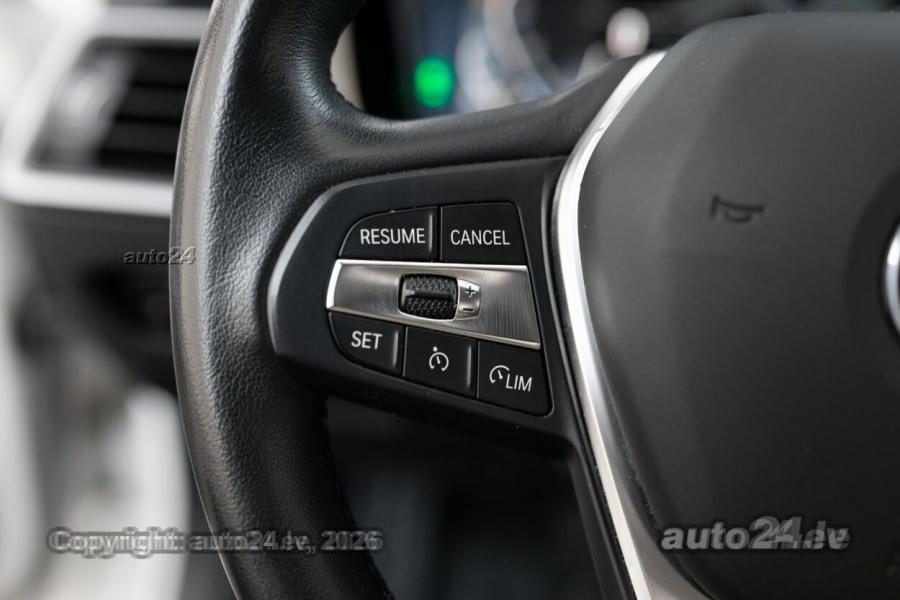 BMW 3 Series 2021 Tallina, ar dzinēja tilpumu 2.00 L un nobraukumu 80 tūkst. km par 22900 €, foto 16 vietnē AUTOMOTO.COM.LV
