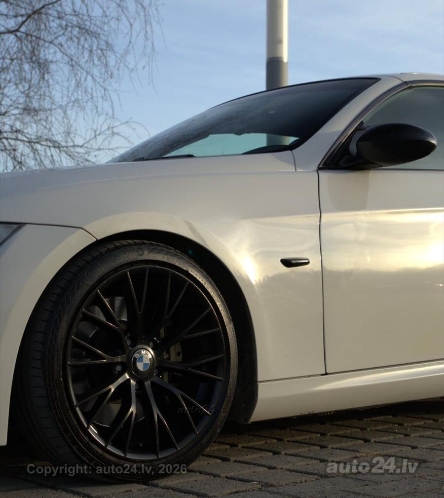 Balts BMW 3 Series 2008 Tartu, ar dzinēja tilpumu 3.00 L un nobraukumu 195 tūkst. km par 13000 €, foto 14 vietnē AUTOMOTO.COM.LV