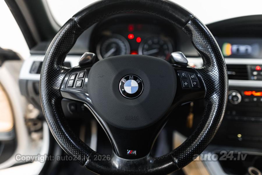 White BMW 3 Series 2008 in Tallinn, with an engine capacity of 3.00 L and mileage of 196 thousand km for 11990 €, photo 26 on AUTOMOTO.COM.LV