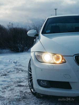 Balts BMW 3 Series 2006 Tallina, ar dzinēja tilpumu 3.00 L un nobraukumu 432 tūkst. km par 9900 €, foto 2 vietnē AUTOMOTO.COM.LV