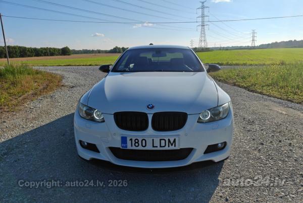 Balts BMW 3 Series 2008 Tallina, ar dzinēja tilpumu 3.00 L un nobraukumu 279 tūkst. km par 11500 €, foto 3 vietnē AUTOMOTO.COM.LV