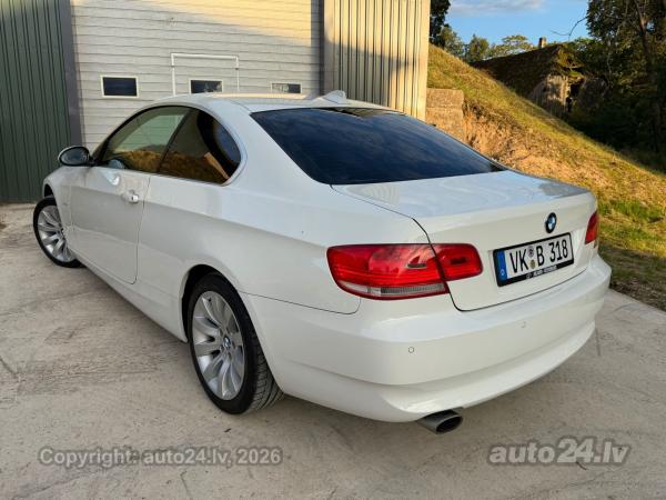 Balts BMW 3 Series 2009 Viljandi, ar dzinēja tilpumu 2.00 L un nobraukumu 275 tūkst. km par 7390 €, foto 3 vietnē AUTOMOTO.COM.LV