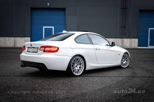 Balts BMW 3 Series 2011 Tallina, ar dzinēja tilpumu 3.00 L un nobraukumu 259 tūkst. km par 9800 €, foto 3 vietnē AUTOMOTO.COM.LV