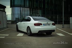 White BMW 3 Series 2013 in Tallinn, with an engine capacity of 2.00 L and mileage of 211 thousand km for 14900 €, photo 8 on AUTOMOTO.COM.LV