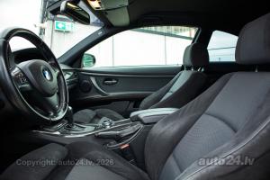 White BMW 3 Series 2013 in Tallinn, with an engine capacity of 2.00 L and mileage of 211 thousand km for 14900 €, photo 14 on AUTOMOTO.COM.LV