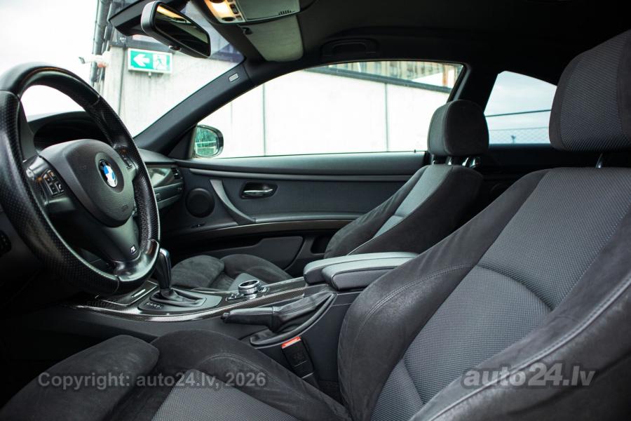 White BMW 3 Series 2013 in Tallinn, with an engine capacity of 2.00 L and mileage of 211 thousand km for 14900 €, photo 14 on AUTOMOTO.COM.LV