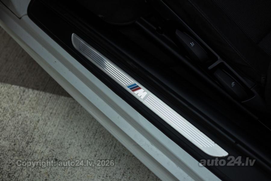 White BMW 3 Series 2013 in Tallinn, with an engine capacity of 2.00 L and mileage of 211 thousand km for 14900 €, photo 19 on AUTOMOTO.COM.LV