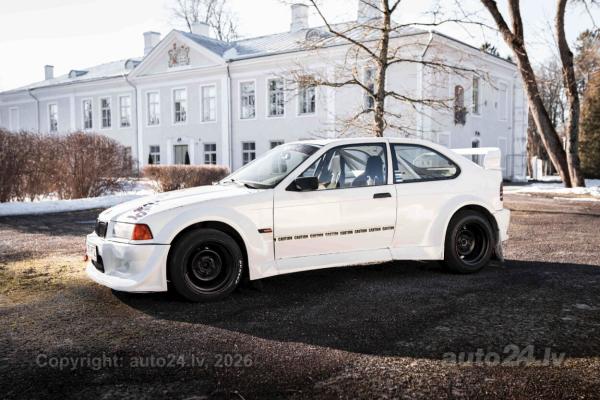 Balts BMW 3 Series 1994 Tallina, ar dzinēja tilpumu 3.00 L un nobraukumu 0 tūkst. km par 7900 €, foto 9 vietnē AUTOMOTO.COM.LV