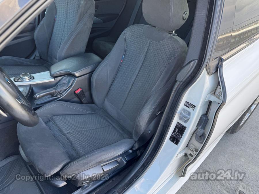 White BMW 3 Series 2014 in Tallinn, with an engine capacity of 2.00 L and mileage of 325 thousand km for 8999 €, photo 11 on AUTOMOTO.COM.LV
