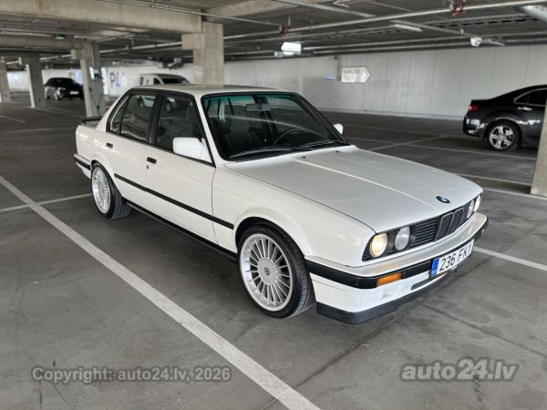 White BMW 3 Series 1989 in Tallinn, with an engine capacity of 1.80 L and mileage of 209 thousand km for 18900 €, photo 3 on AUTOMOTO.COM.LV
