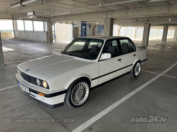 White BMW 3 Series 1989 in Tallinn, with an engine capacity of 1.80 L and mileage of 209 thousand km for 18900 €, photo 4 on AUTOMOTO.COM.LV