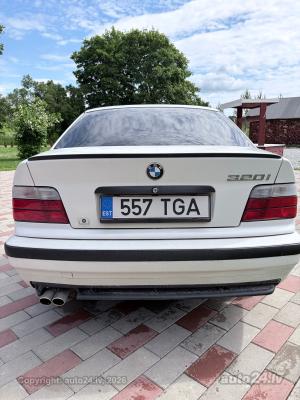 Белый БМВ 3 Серия 1993 в Таллин, объемом двигателя 2.00 л и пробегом 0 тыс. км за 6000 €, фото 13 на AUTOMOTO.COM.LV