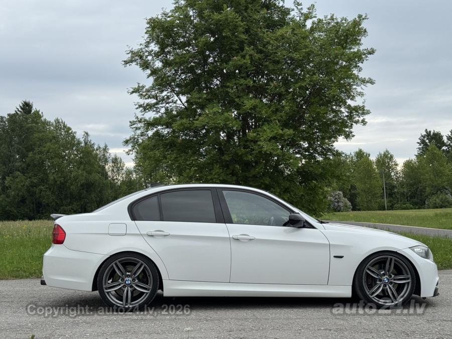 White BMW 3 Series 2008 in Rapla, with an engine capacity of 3.00 L and mileage of 268 thousand km for 12500 €, photo 4 on AUTOMOTO.COM.LV
