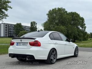 White BMW 3 Series 2008 in Rapla, with an engine capacity of 3.00 L and mileage of 268 thousand km for 12500 €, photo 7 on AUTOMOTO.COM.LV