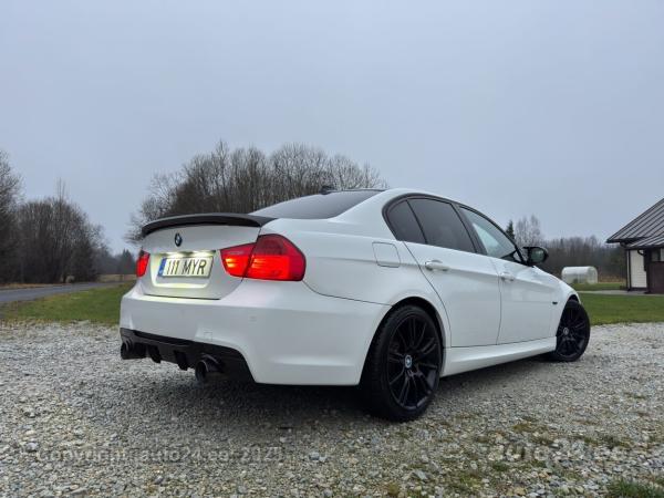 Balts BMW 3 Series 2009 Tallina, ar dzinēja tilpumu 3.00 L un nobraukumu 263 tūkst. km par 12999 €, foto 6 vietnē AUTOMOTO.COM.LV