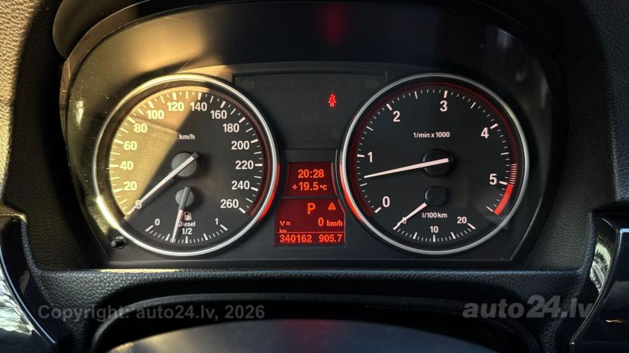White BMW 3 Series 2011 in Elva, with an engine capacity of 3.00 L and mileage of 340 thousand km for 8300 €, photo 15 on AUTOMOTO.COM.LV