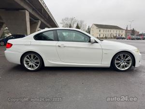 Balts BMW 3 Series 2013 Tallina, ar dzinēja tilpumu 2.00 L un nobraukumu 51 tūkst. km par 7550 €, foto 5 vietnē AUTOMOTO.COM.LV