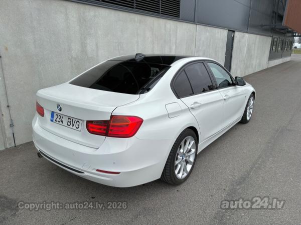 White BMW 3 Series 2013 in Tartu, with an engine capacity of 2.00 L and mileage of 155 thousand km for 13999 €, photo 4 on AUTOMOTO.COM.LV