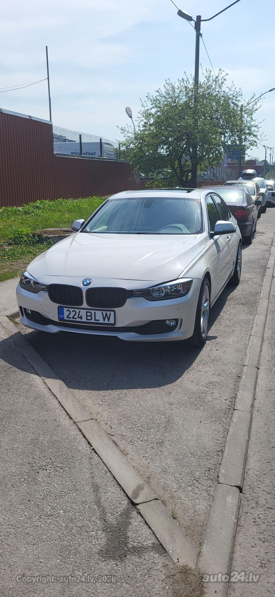 White BMW 3 Series 2013 in Tallinn, with an engine capacity of 2.00 L and mileage of 180 thousand km for 8800 €, photo 5 on AUTOMOTO.COM.LV