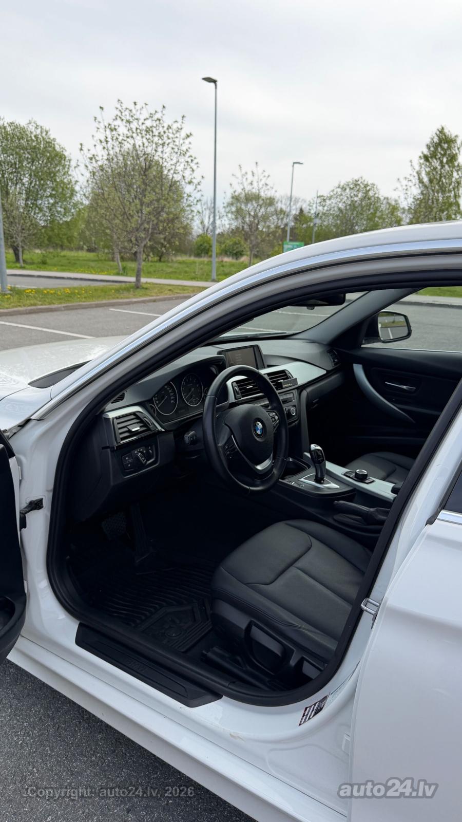 Balts BMW 3 Series 2013 Tallina, ar dzinēja tilpumu 1.60 L un nobraukumu 179 tūkst. km par 14000 €, foto 11 vietnē AUTOMOTO.COM.LV