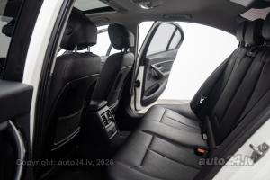White BMW 3 Series 2013 in Tallinn, with an engine capacity of 2.00 L and mileage of 169 thousand km for 12999 €, photo 10 on AUTOMOTO.COM.LV