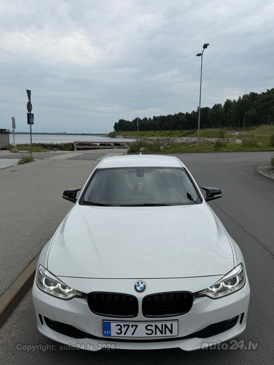 White BMW 3 Series 2013 in Tallinn, with an engine capacity of 1.60 L and mileage of 198 thousand km for 11700 €, photo 4 on AUTOMOTO.COM.LV