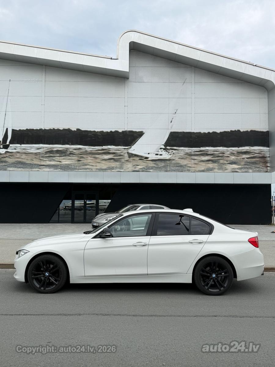 White BMW 3 Series 2013 in Tallinn, with an engine capacity of 1.60 L and mileage of 198 thousand km for 11700 €, photo 7 on AUTOMOTO.COM.LV